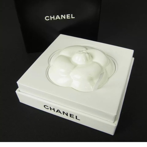 CHANEL | Office | Authentic Chanel Camelia Flower Ceramicpaperweight ...